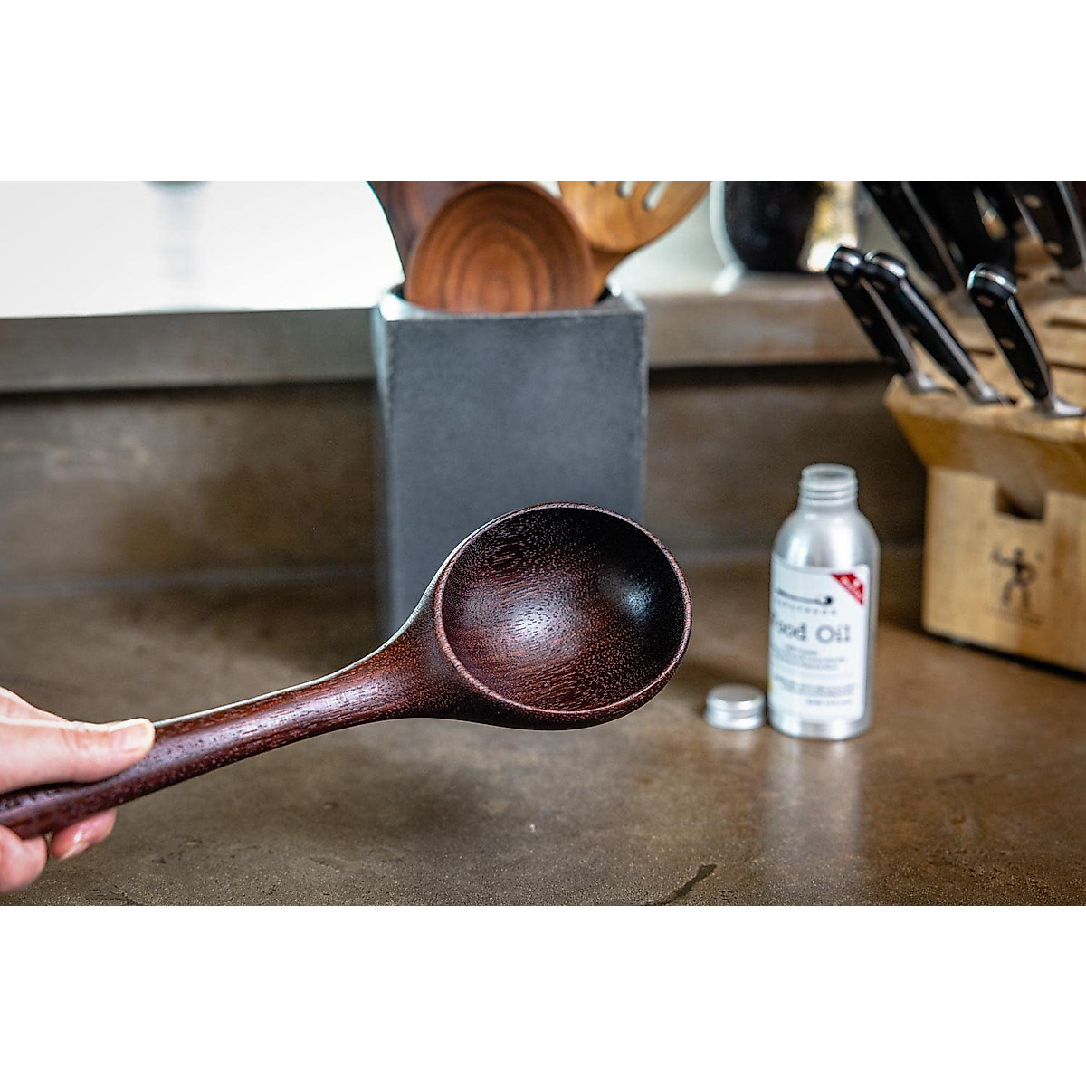 Earlywood Lemon-scented Mineral Oil for Cutting Boards and Wooden Kitchen Utensils; Food Safe, Clear, 4.5 oz.