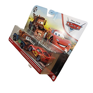 Disney Cars Toys and Pixar Cars 3 Lightning McQueen & Mater 2-Pack, 1:55 Scale Die-Cast Fan Favorite Character Vehicles for Racing and Storytelling Fun, Gift for Kids Age 3 and Older,Multi