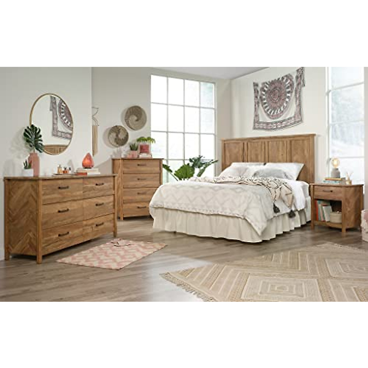Sauder Cannery Bridge 4-Drawer Chest, L: 31.26" x W: 17.56" x H: 41.5", Sindoori Mango finish