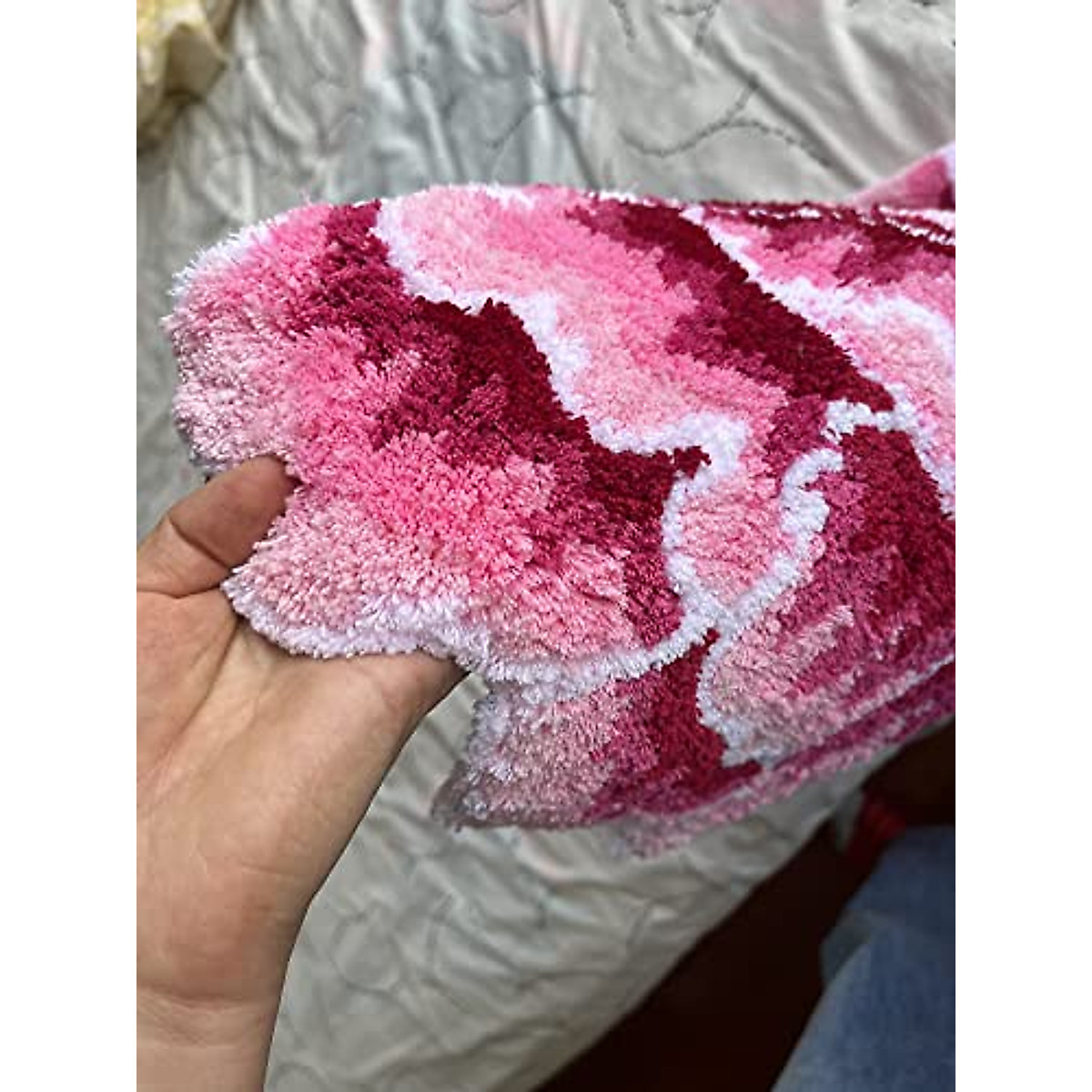 Judy Dre am Pink Peony Flower Area Rugs for Bedroom Kitchen Bathroom Floral Round Rugs Soft Bath Rug Mat Modern Washable Non-Slip Shower Bathtub Mat for Christmas Home Party