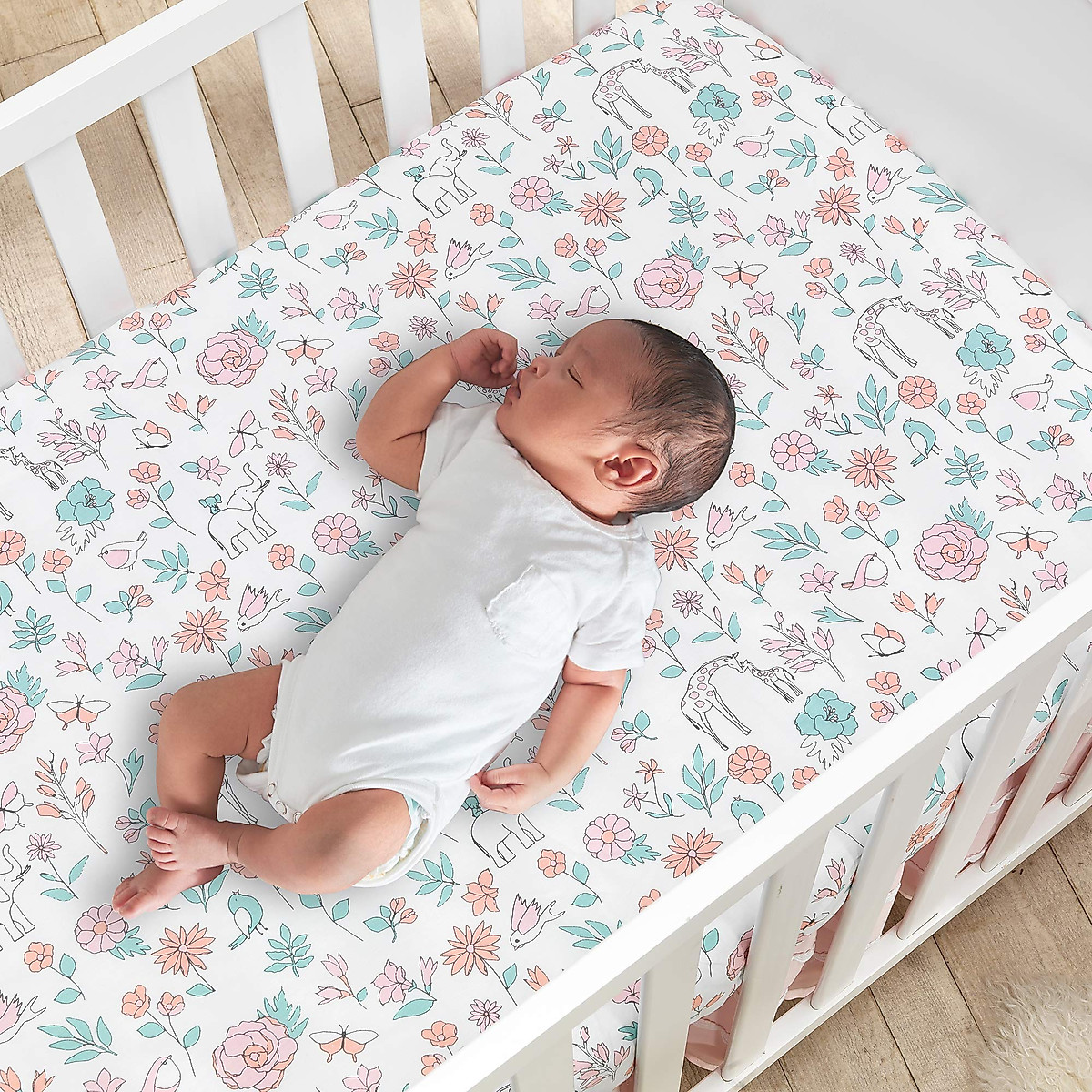 Lambs & Ivy Giraffe and a Half Pink/Gray 4-Piece Nursery Baby Crib Bedding Set