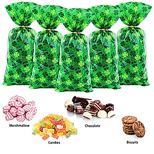 Boerni St. Patrick's Day Four-leaf clover Irish Lucky Shamrock Cellophane Plastic Candy Cookie Treat Goodies Gift Bags 100pcs And Gold Twist Ties for Saint Patrick's Day Party Favor Supplies