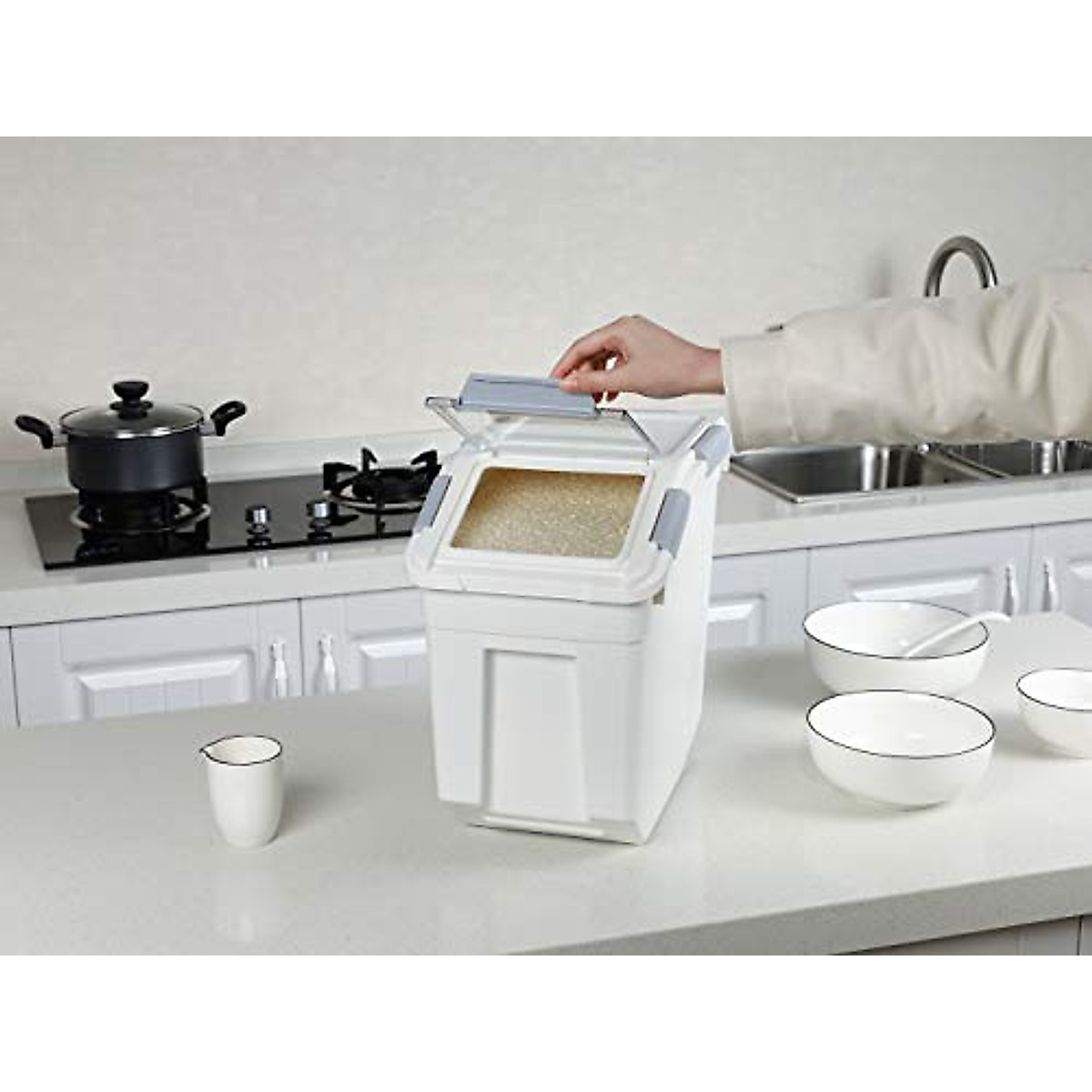 Rice Storage Container with Wheels Seal Locking Lid PP((507.27oz / 3.96gal / 80cup / 15L),Pack-2)