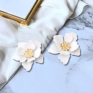Chic Cute Boho Matte Flower Statement Stud Earrings with Gold Flower Bud for Women Sister Mom Lover and Friends (White)
