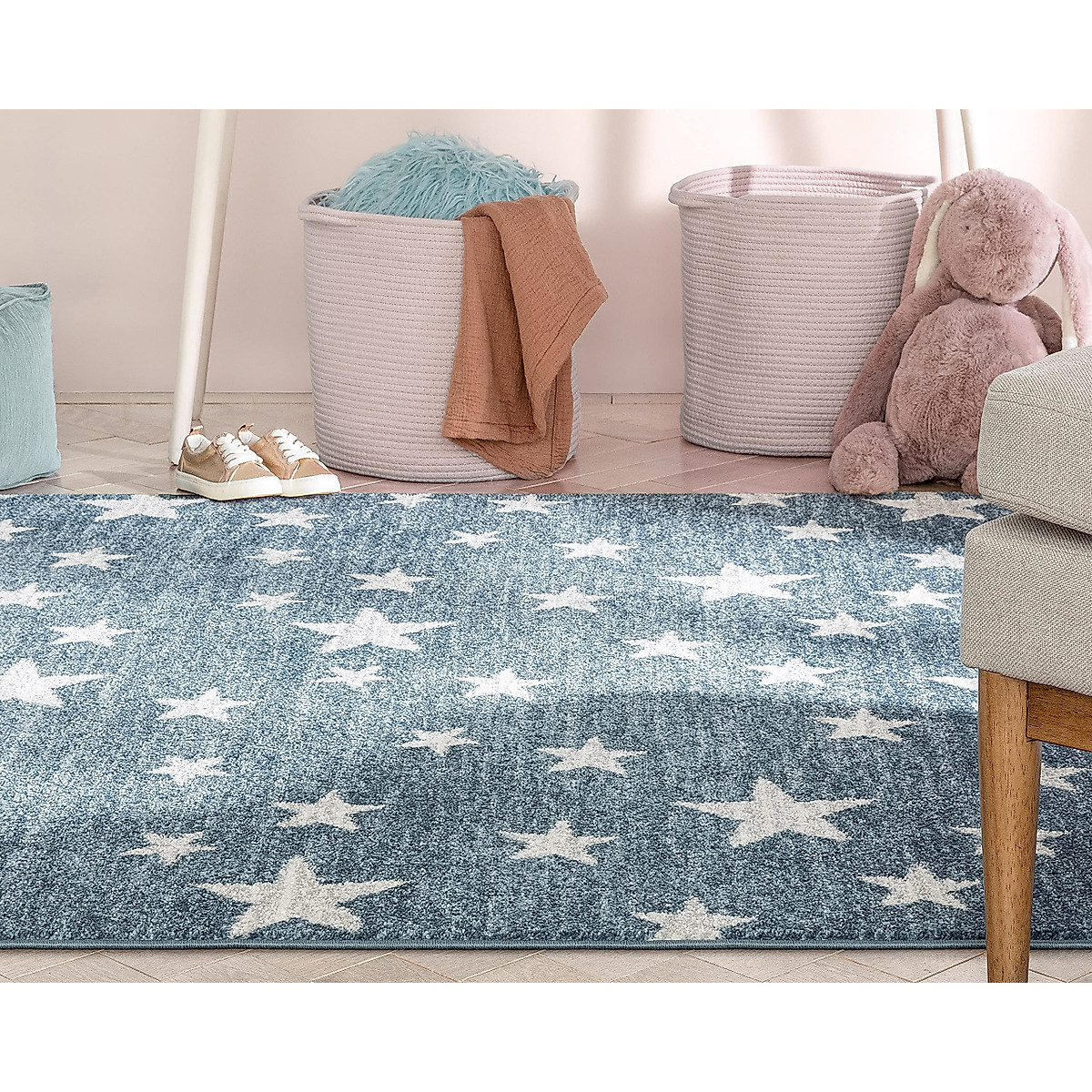 Well Woven Kosme Blue Geometric Star Pattern Stain-Resistant Area Rug 3x5 (3'11" x 5'3")