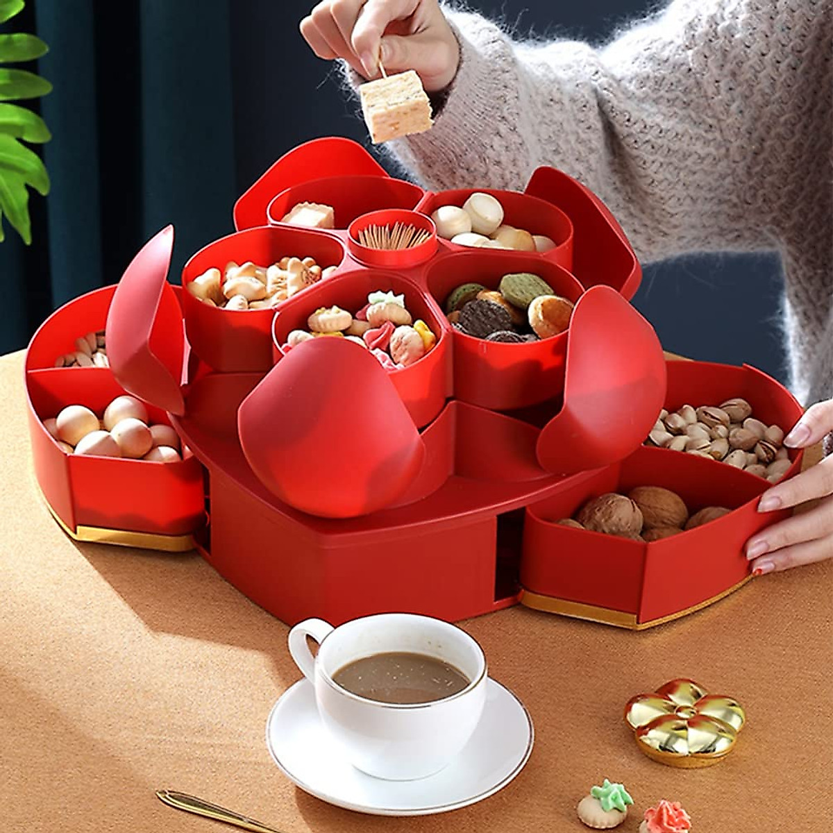 Homoyoyo Rotating Candy Box Heart Shape Snack Storage Tray 10 Compartments Party Serving Platter Candy Nut Dish Dried Fruit Plate Food Storage Organizer for Home Red