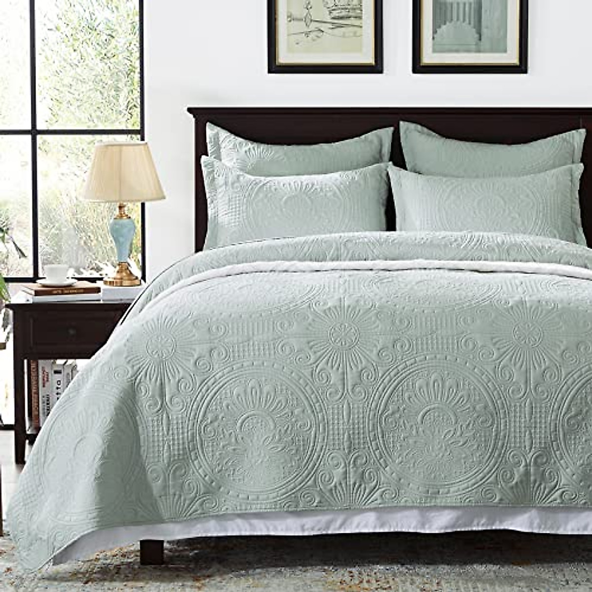 Anluoer Quilt Queen Size Bedding Set-Sage Green Embossed, Bedspreads-Lightweight Summer Soft Microfiber Bedspread, Bed Coverlet for All Seasons (1 Quilt, 2 Pillow Shams)