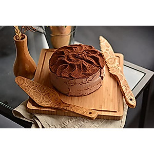 Natural Bamboo Wood Cake Knife and Serving Set, Patterned Serrated Knife and Spatula, Cake Cutting Set, Stylish and Elegant