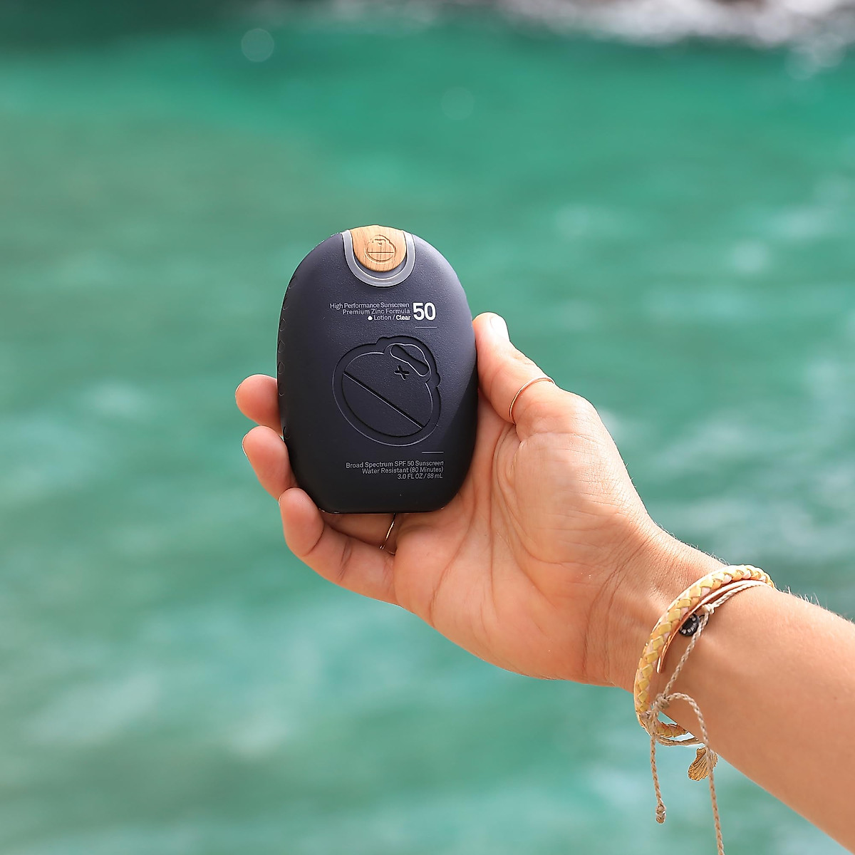 Sun Bum Signature SPF 30 Sunscreen Lotion | Vegan and Hawaii 104 Reef Act Compliant (Octinoxate & Oxybenzone Free) Broad Spectrum UVA/UVB Sunscreen | 1.5 oz