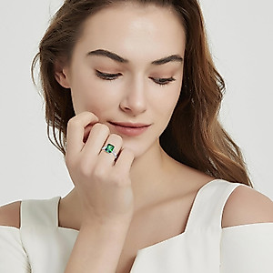 Yaresul 3.5ct Women's Green Emerald Ring for Women 925 Sterling Silver Emerald Engagement Ring for Women May Birthstone Rings Paved Cubic Zirconia Wedding Rings Size 8