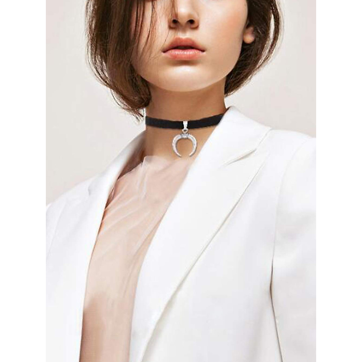 Kercisbeauty Black Wrap Velvet Choker Women Necklace with Silver Crescent Moon Girls Everyday Jewelry Party Festival Choker