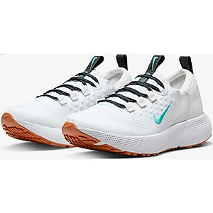 Nike WMNS React Escape Run Flyknit, Road Running Shoes (DC4269-004) White, Size: 7