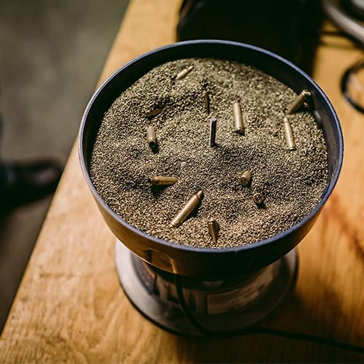 Frankford Arsenal 4.5 lb Container of Corn Cob Media for Case Tumbling, Ammo Reloading and Shooting Bags