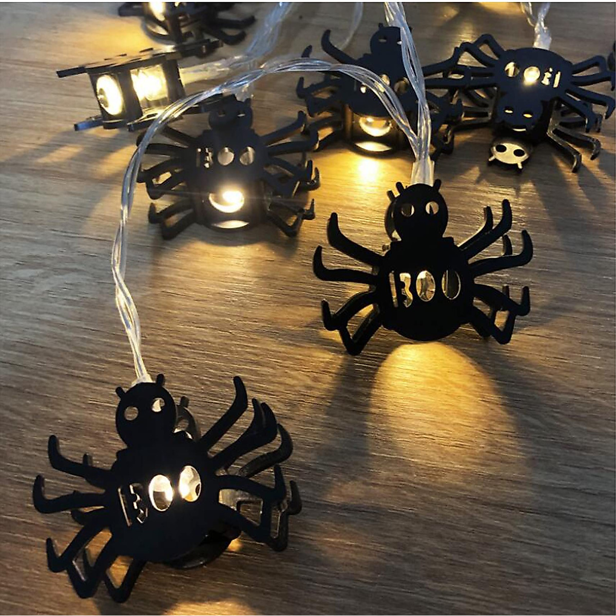 Halloween Spider String Lights, 9.8ft Hanging Halloween String Lights with 20 Spider Lights for Halloween Party, Spooky Party Decor for Indoor Outdoor Home Garden Yard Christmas Decor- Black Wire