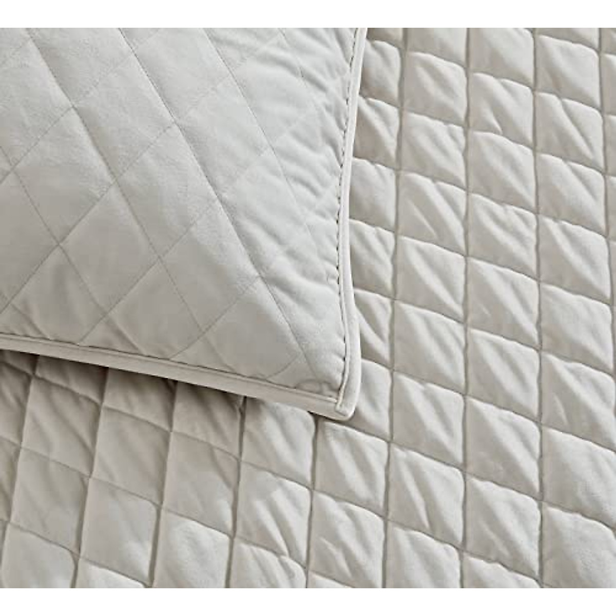 Vera Wang - King Quilt Set, Luxurious Velvet Bedding with Matching Shams, Lightweight Home Decor (Diamond Velvet Natural Ivory, King)