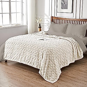 Edenleaf Sherpa Fleece Throw Blankets for Couch - Decorative Cream Throws Blanket with Stylish Pattern for Couch Sofa Living Room and Bed-All Season Blanket (Cream, 50x70 Inches)