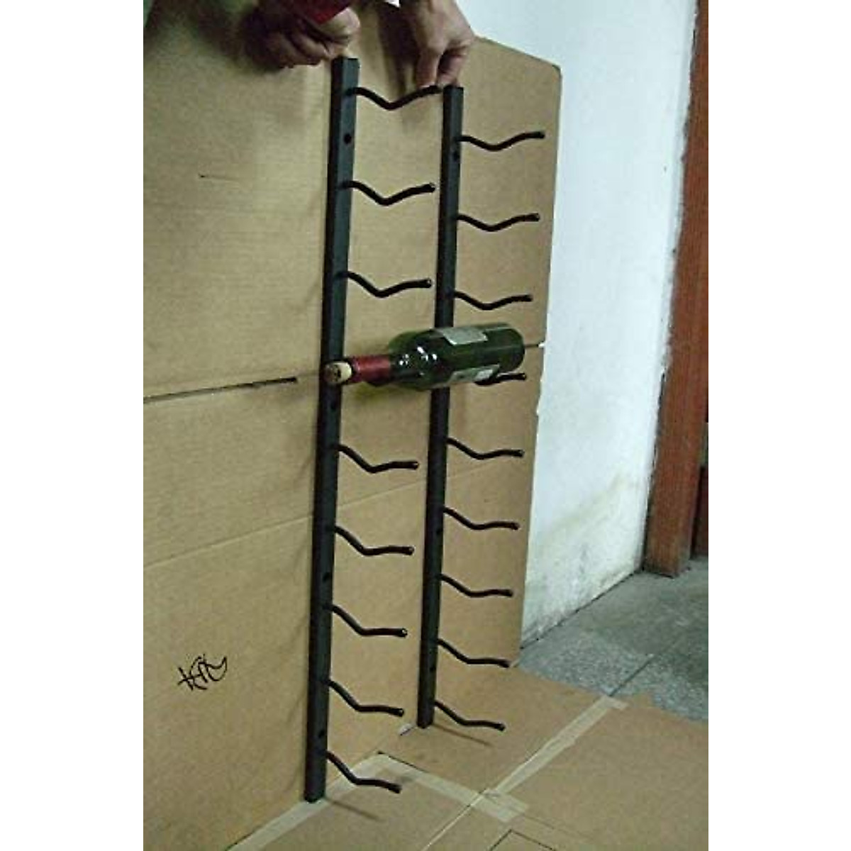 ZUOTEN 9 Bottle Wall Mounted Wine Rack | Black Fashion Modern Wine Cabinet Wall Mounted Wine Bottle Rack Metal Mounted Wine Rack Hanging Wine Rack for Home