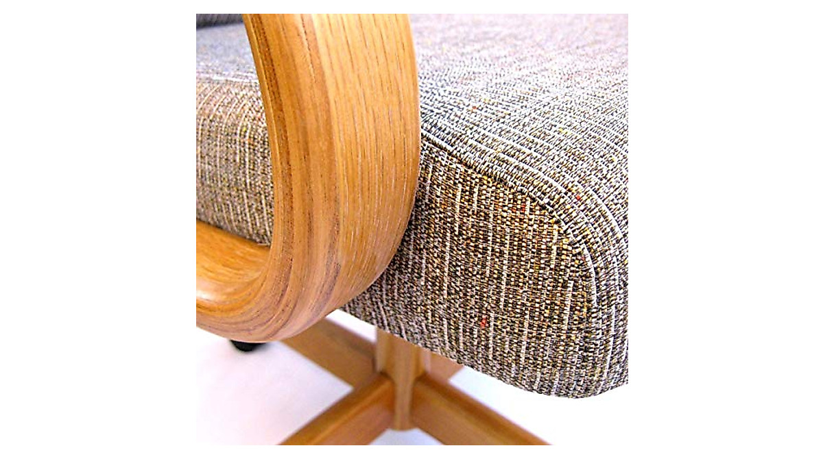 Casual Rolling Caster Dining Chair - Comfort & Style in USA