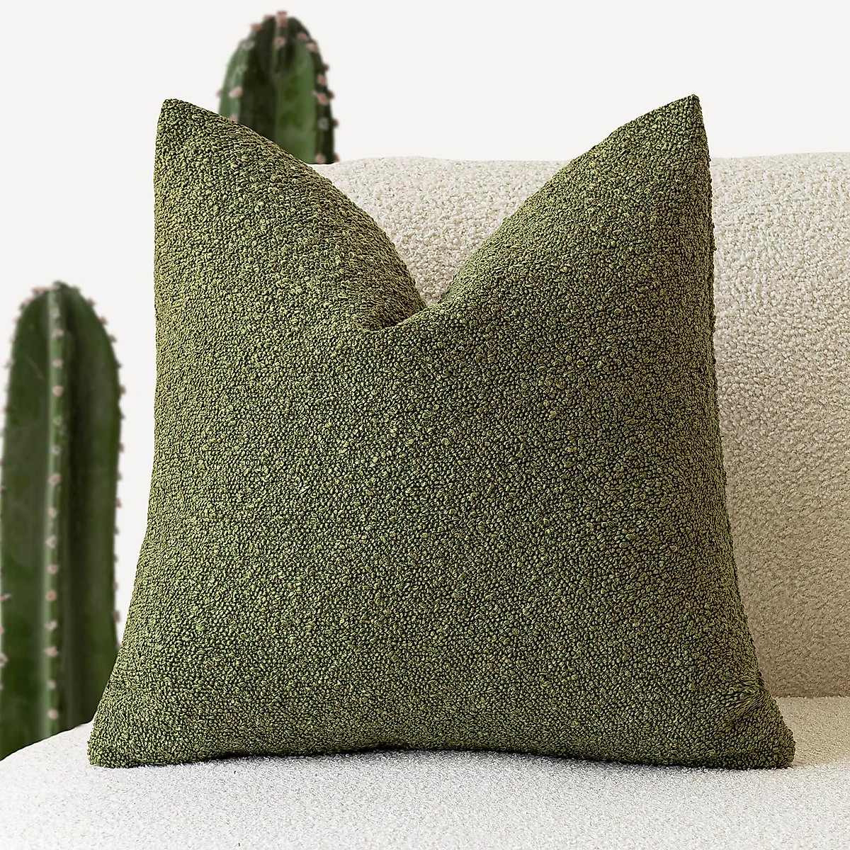 Foindtower Textured Boucle Throw Pillow Covers Accent Solid Pillow Cases Cozy Soft Decorative Couch Cushion Case for Chair Sofa Bedroom Living Room Home Decor, 18 x 18 Inch,Green