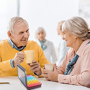 Daviky Pill Organizer 4 Times a Day, Daily Pill Box Organizer, Large Weekly Medicine Pill Organizer, Pill Cases Organizers 7 Day, Pill Boxes 7 Day to Hold Vitamins, Medication