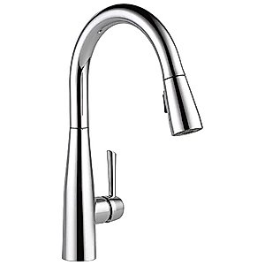 Delta Faucet Essa Pull Down Kitchen Faucet Chrome, Chrome Kitchen Faucets with Pull Down Sprayer, Kitchen Sink Faucet, Faucet for Kitchen Sink with Magnetic Docking Spray Head, Chrome 9113-DST