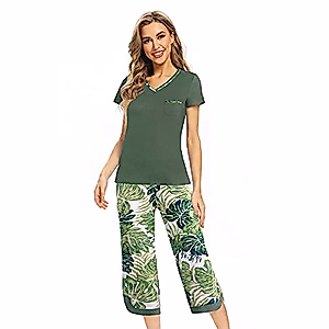 IZZY + TOBY Womens Capri Pajama Set Summer Pajamas for Women Short Sleeve Top with Capri Pants Sleepwear Cotton Pjs Sets Ladies Pajamas Sets Print Capri Pajama Sets Lounge Set Dark Green Leaf M