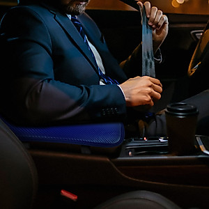 Amiss Car Center Console Pad, Universal Waterproof Car Armrest Seat Box Cover, Car Interior Accessories, Carbon Fiber PU Leather Auto Armrest Cover Protector for Most Vehicle, SUV, Truck, Car (Blue)