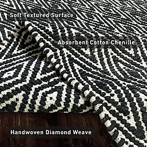 Chardin home 100% Cotton Diamond 3x5 Area Rug Fully Reversible, Machine Washable, Black and White