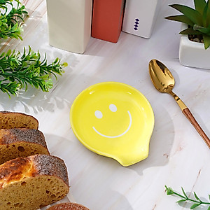 Whaline Happy Face Spoon Rest Yellow Smile Face Ceramic Spoon Holder Boho Face Sauce Dishes Ring Dish for Groovy Retro Boho Party Kitchen Office Home Decor