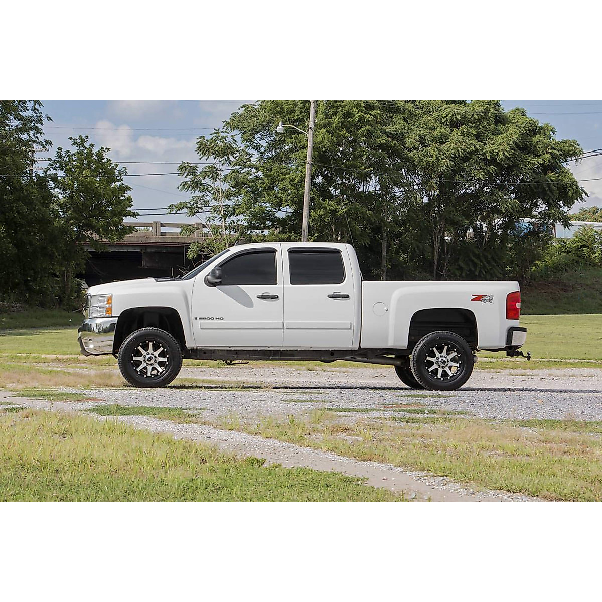 Rough Country 3" Lift Kit for 2001-2010 Chevy/GMC 2500HD | FT Codes - 8596N2