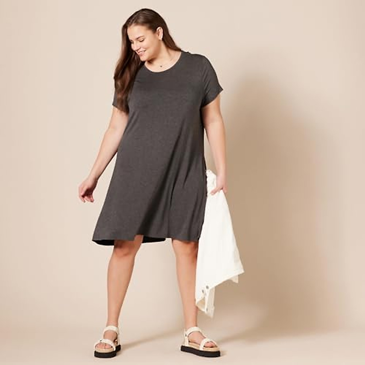 Amazon Essentials Women's Short-Sleeve Scoop Neck Swing Dress (Available in Plus Size), Charcoal Heather, XX-Large