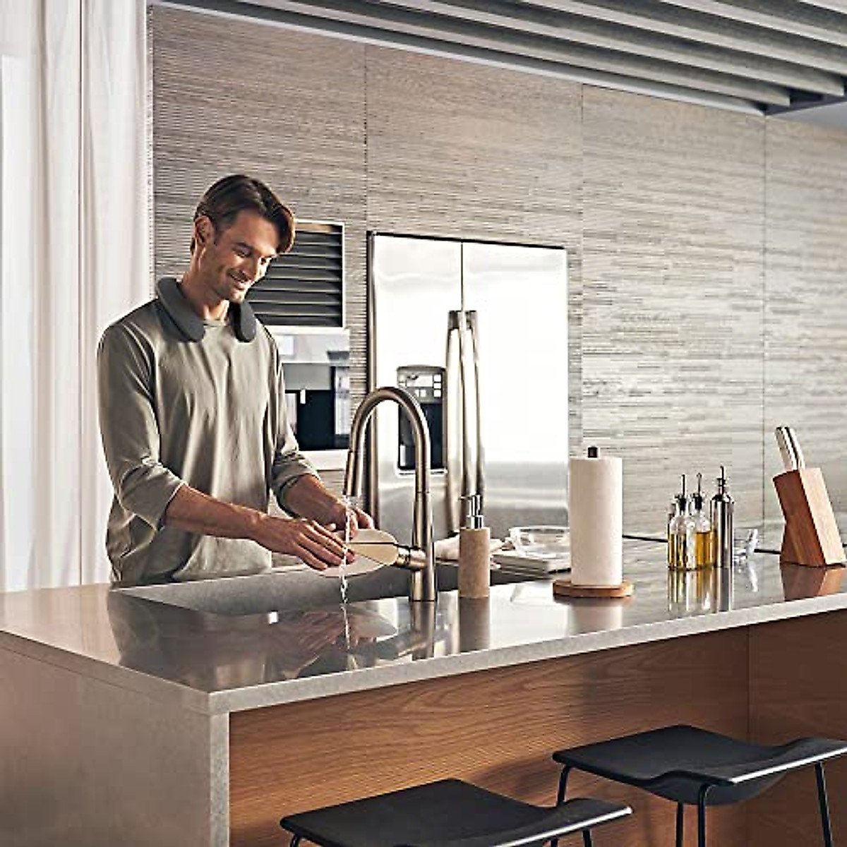 Sony SRS-NS7 Wireless Neckband Speaker, 360 Reality Audio, Hands-Free Calling, IPX4 Splashproof, Long Battery, 12 Hours, Fast Charge 10 Minutes of 60 Minutes, SRS-NS7 HC