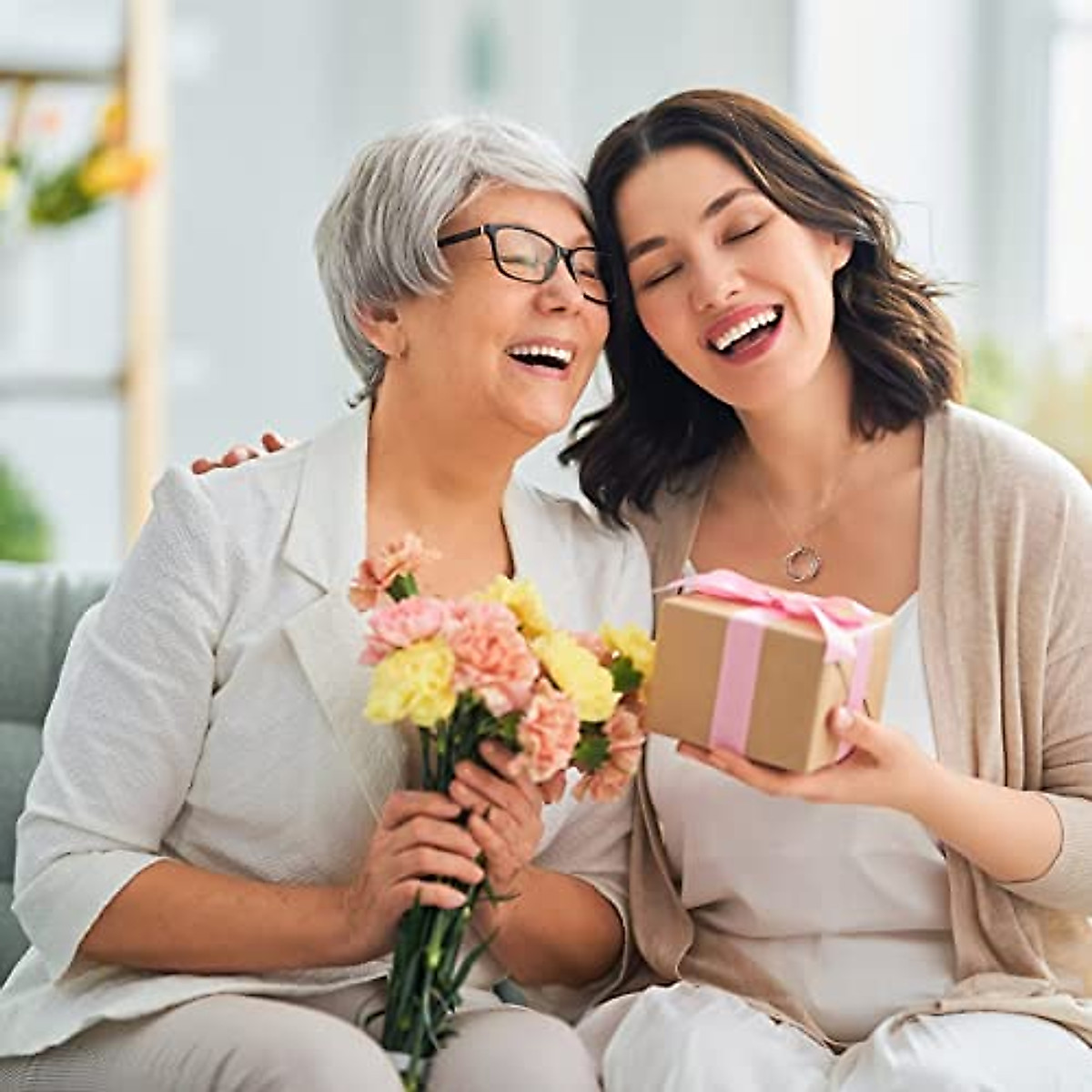 30th Birthday Gifts for Women, 3 Circle Necklace 30th Birthday Gifts Jewelry for Women Her Thirty 30 Years Old Birthday Gifts for 30 year old Woman Three 3 Decades Birthday Necklace for Women