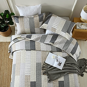 Cinefoso Queen Size Quilt, Patchwork Plaid Quilt Set Queen Size 100% Cotton Farmhouse Plaid Bedspread Lightweight & Reversible Quilt Bedding Set All-Season 3-Pieces