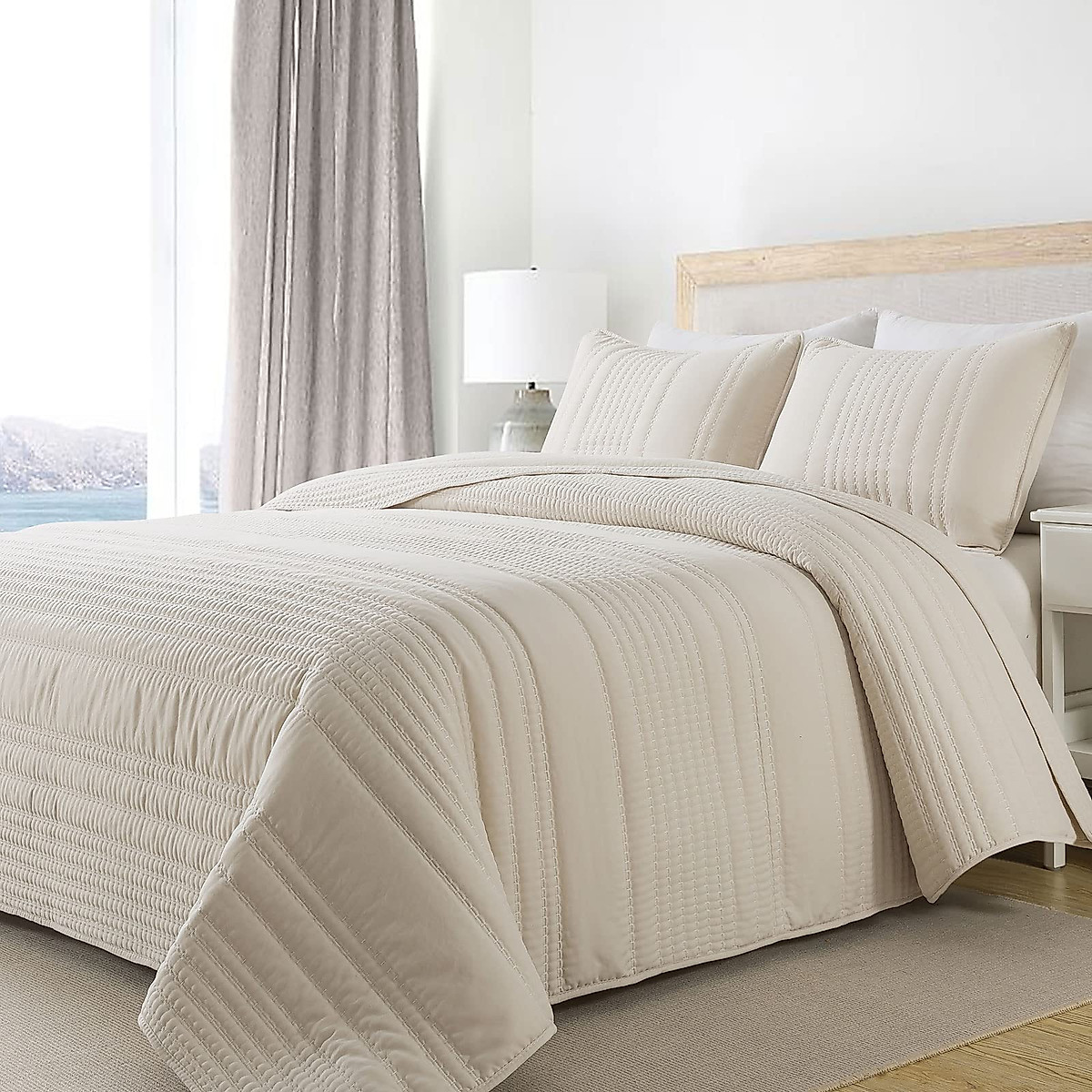 HIARUO Queen Quilt Bedding Set, Full Size Striped Coverlet Bedspread (90x90 inch) with 2 Pillow Shams (20x26 inch) for All Season, Beige/White