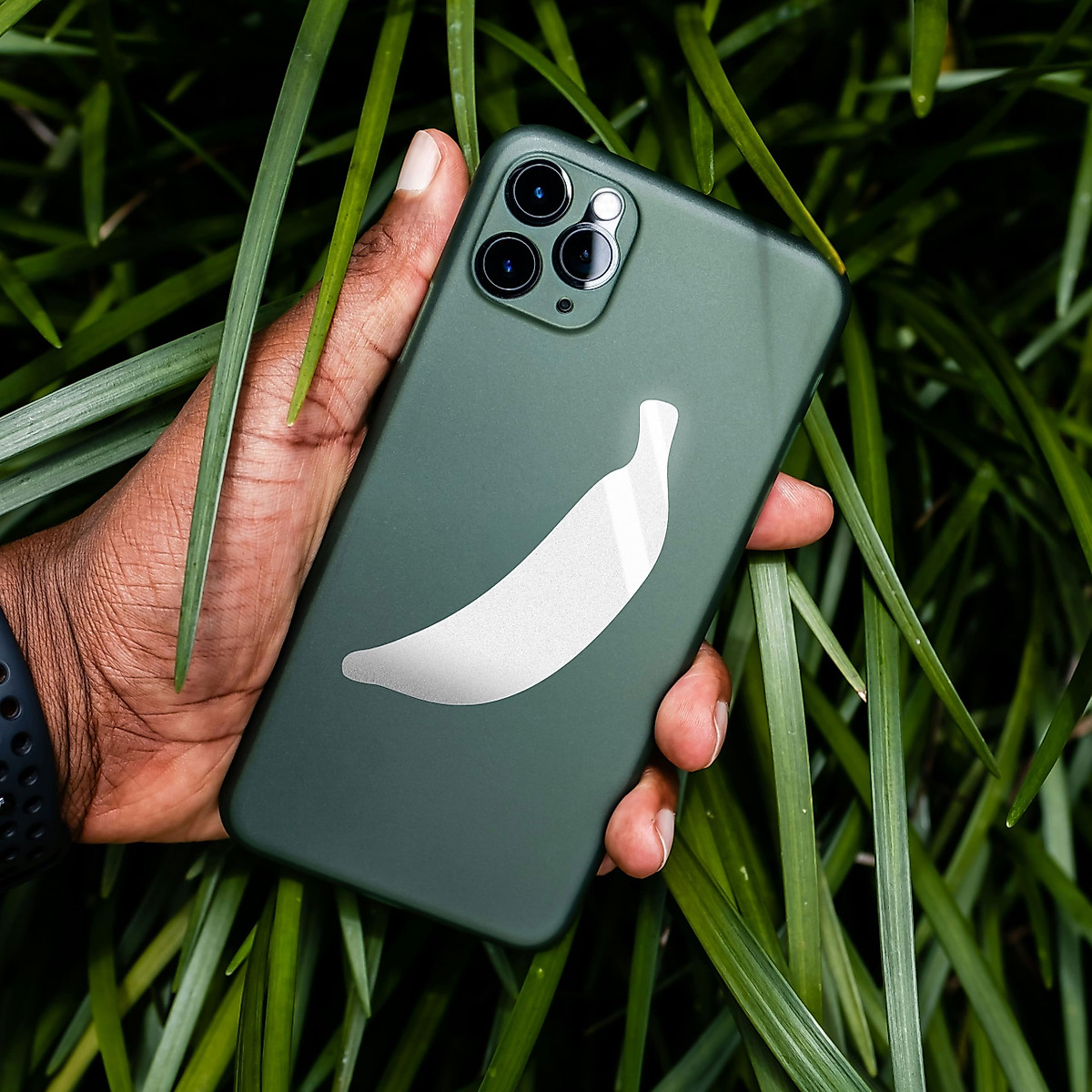 VViViD DECO65 Reflective Permanent Adhesive Craft Vinyl Roll for Cricut, Silhouette & Cameo (Silver, 12" x 4ft)