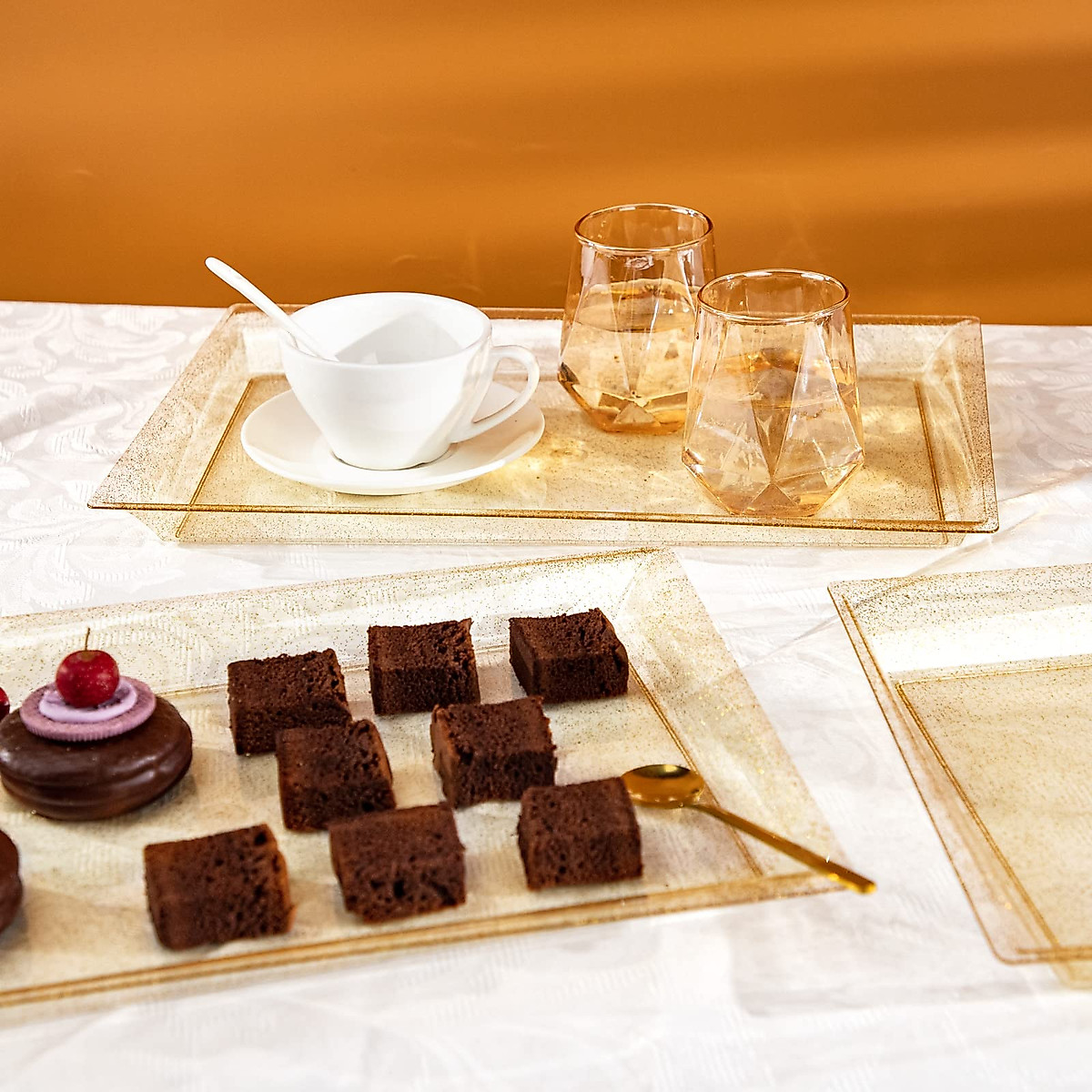 I00000 6 Pack Gold Glitter Plastic Serving Tray, 15" x 10" Crooked Food Trays, Clear Disposable Serving Platter for Parties, Weddings