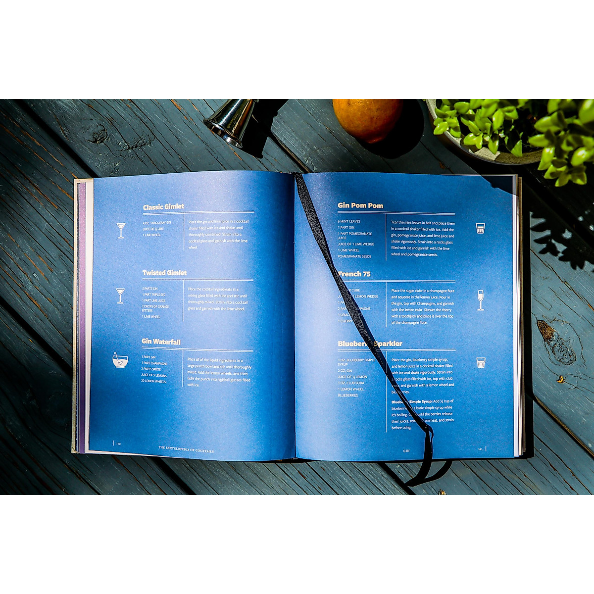 The Encyclopedia of Cocktails: Over 1,000 Cocktails for Every Occasion (Over 1,000 Cocktail Recipes for Every Occasion) (Encyclopedia Cookbooks)