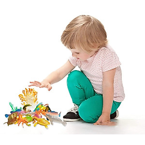 OuMuaMua 42pcs Sea Animal Figure Toys Plastic Small Ocean Animals Realistic Mini Sea Creature Figure Toys Fake Under The Sea Creatures Bath Toys for Kids Toddlers Preschool Educational Favors