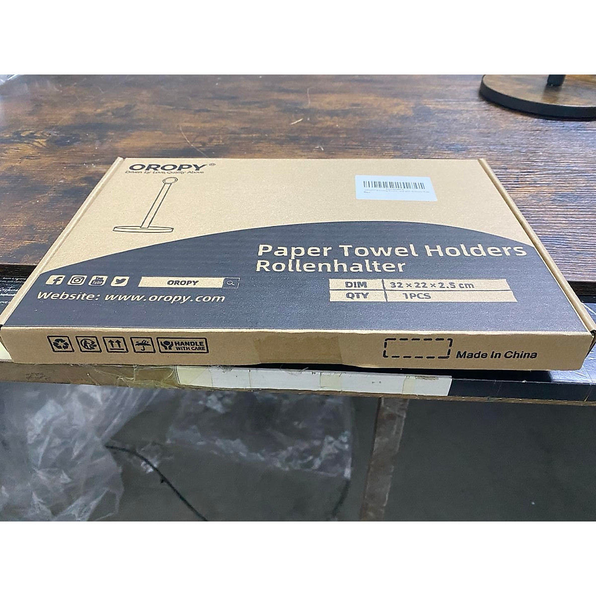 OROPY Paper Towel Holder for Countertop, Heavy Weighted Faux Marble, Kitchen Paper Roll Holder Stand for Standard or Jumbo-Sized Rolls