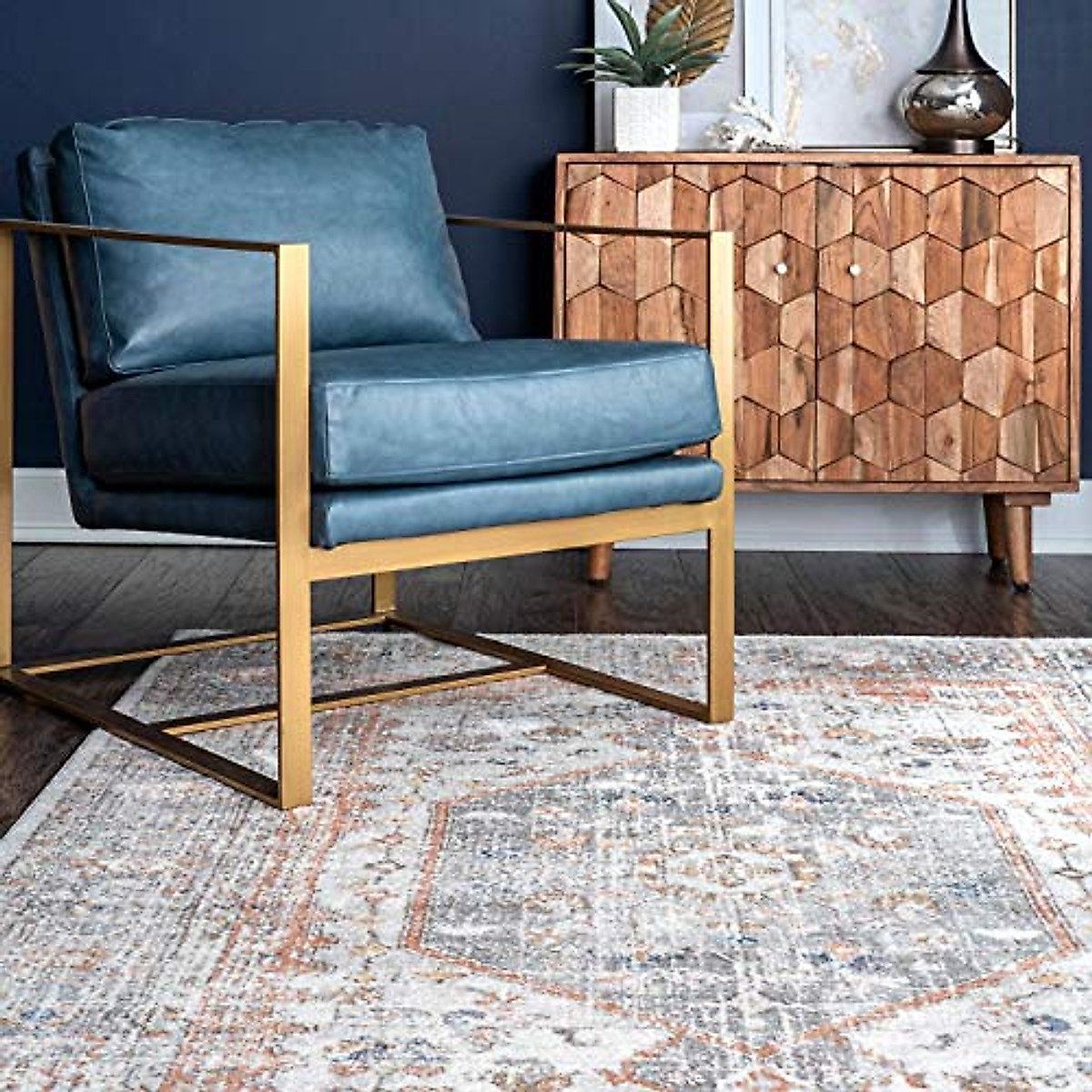 nuLOOM Jacquie Vintage Floral Area Rug, 6' 7" x 9', Silver