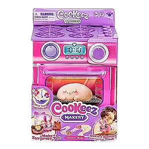 COOKEEZ MAKERY Cinnamon Treatz Oven. Mix & Make a Plush Best Friend! Place Your Dough in The Oven and Be Amazed When A Warm, Scented, Interactive, Friend Comes Out! Which Will You Make?