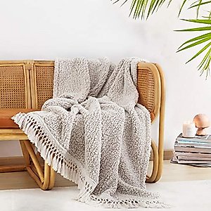 Ultra Soft Cozy Sherpa Throw Blanket, Light Weight Warm Decorative Throw Blanket with Tassel, 2 Tones Ombre Light Brown Pattern Reversible Boho Style Blanket for Sofa, Couch, Bedroom,Travel, 50”x60”