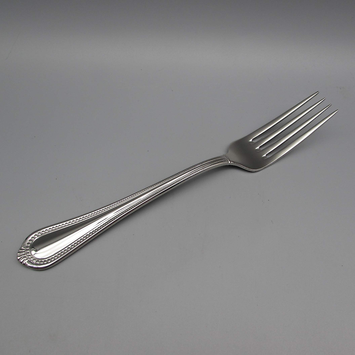 MIkasa Regent Bead 18/10 Stainless Steel Dinner Fork