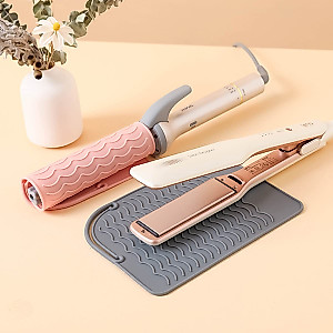 2 Pcs Heat Resistant Mat for Curling Iron Silicone Heat Resistant Pad Straightener Holder Flat Iron Mat Hair Styling Appliances Tools