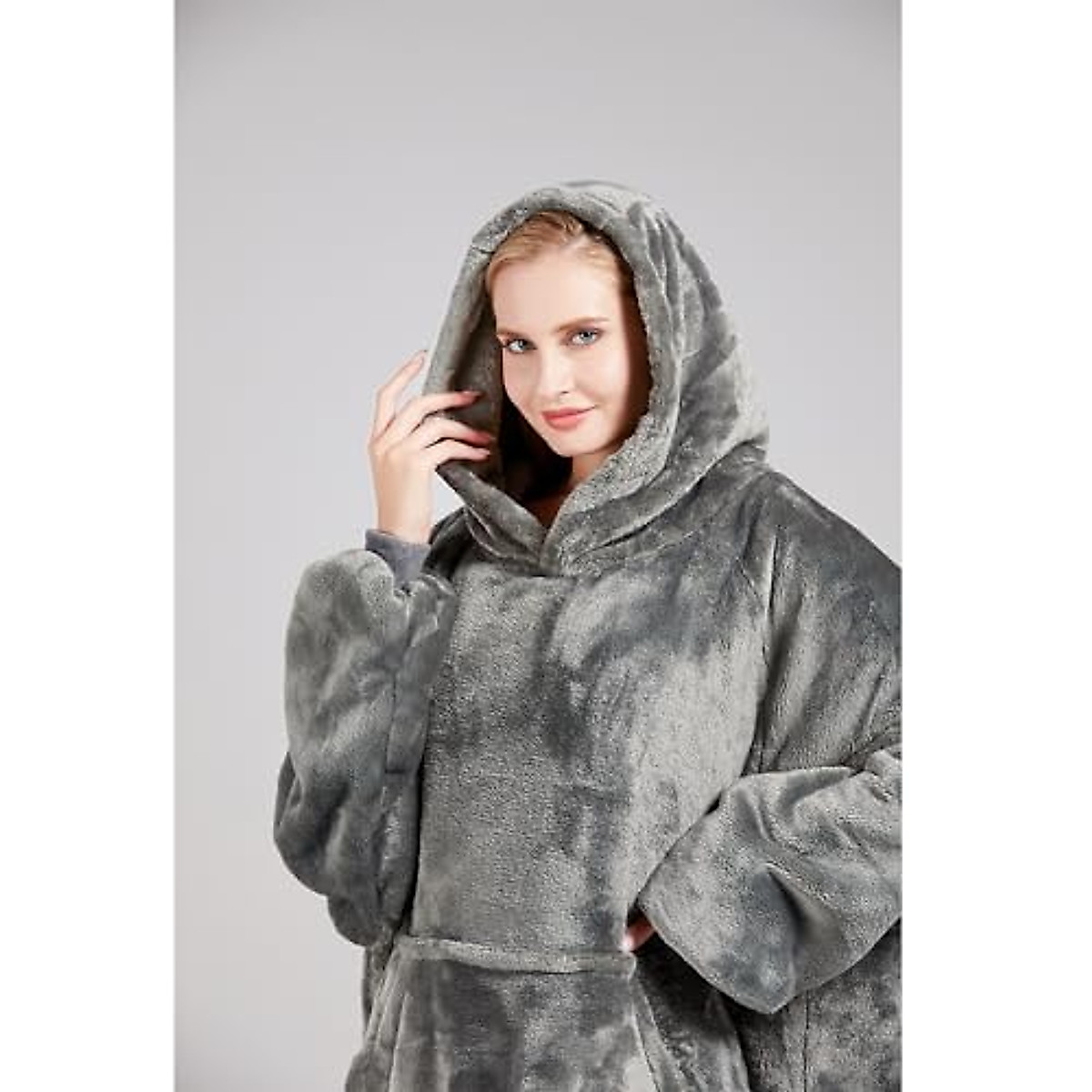 BOBOR Sweatshirt Blanket, Oversized Wearable Hoodie Fleece Blanket with Large Front Pocket for Adults, Men, Women, and Kids, Super Soft Fuzzy Warm Comfortable Flannel Blanket（Light Gray）