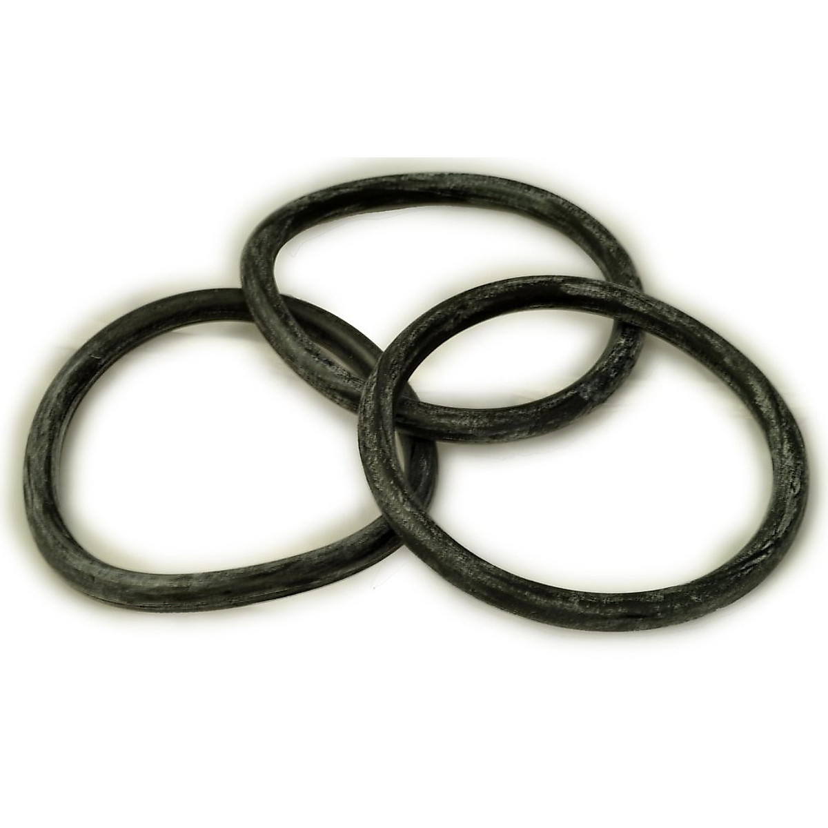 Hoover Convertible Upright Vacuum Cleaner Belts, Fits: All Hoover Uprights Where The Belt Rides in The Center of brushroll, 3 Belts in Pack