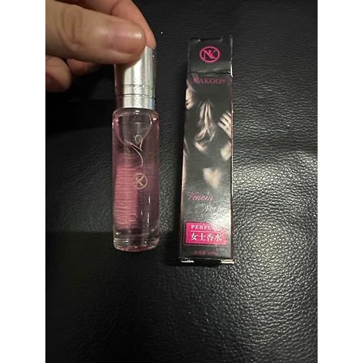 SINGOVE Pheromone Oil Perfume Fragrances Oils, Feromonas Para Atraer Hombres, Pharamon Perfume for Men Women,Perfume Con Feromonas Para Mujeres, Natural Essential Oil (Female)