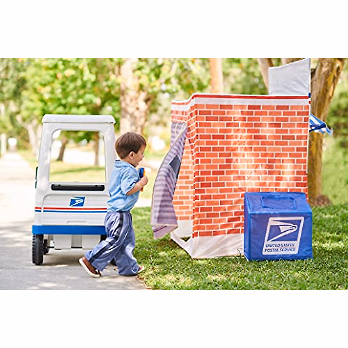 Kid Trax USPS Play Tent for Kids, Tent House for Kids, Large Front and Rear Openings, Mail Collection Box, Includes Carrying Case, Mail Truck or Carrier Accessory, Kids Play House, Post Office Toys
