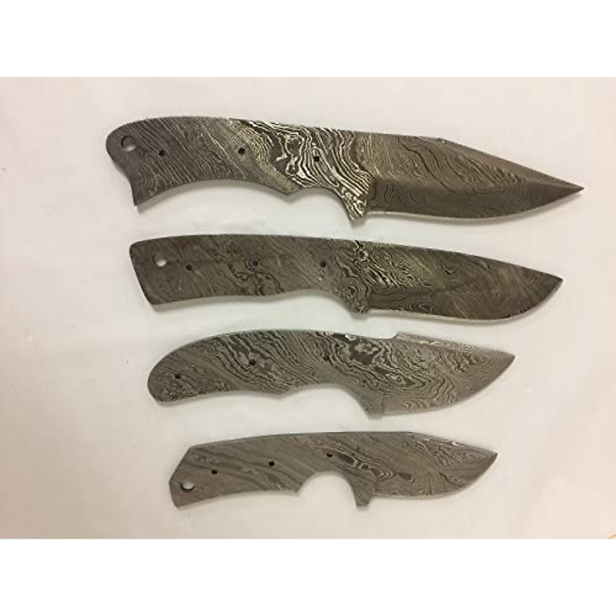 4 Pieces Set of 7.5 and 8 and 9 inches Long Hand Forged Damascus Steel Blank Blade Skinning Knife Set, Knife Making Supplies, 3 to 4.5 inches Cutting Edge, Compact Pocket Knife Blanks